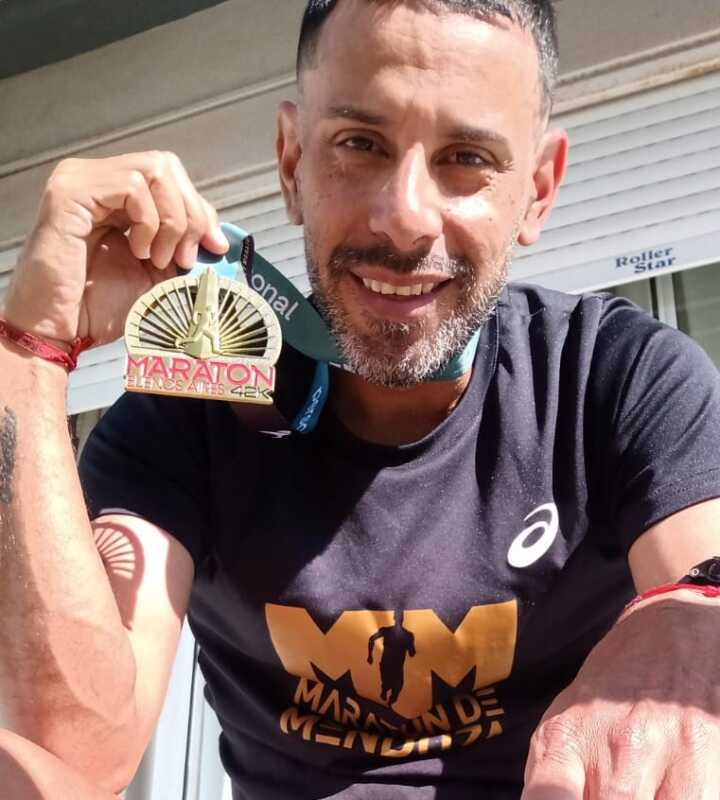 Hernán Carreras: Posadeño corrió la Maratón de Buenos Aires