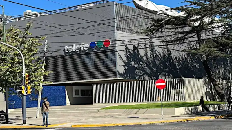 Telefe cambia de dueño: el grupo rosarino Televisión Litoral compró el ...